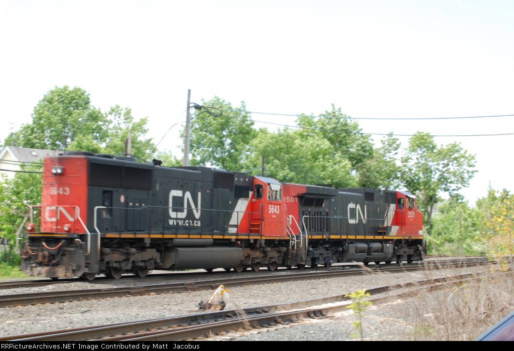 CN 2551